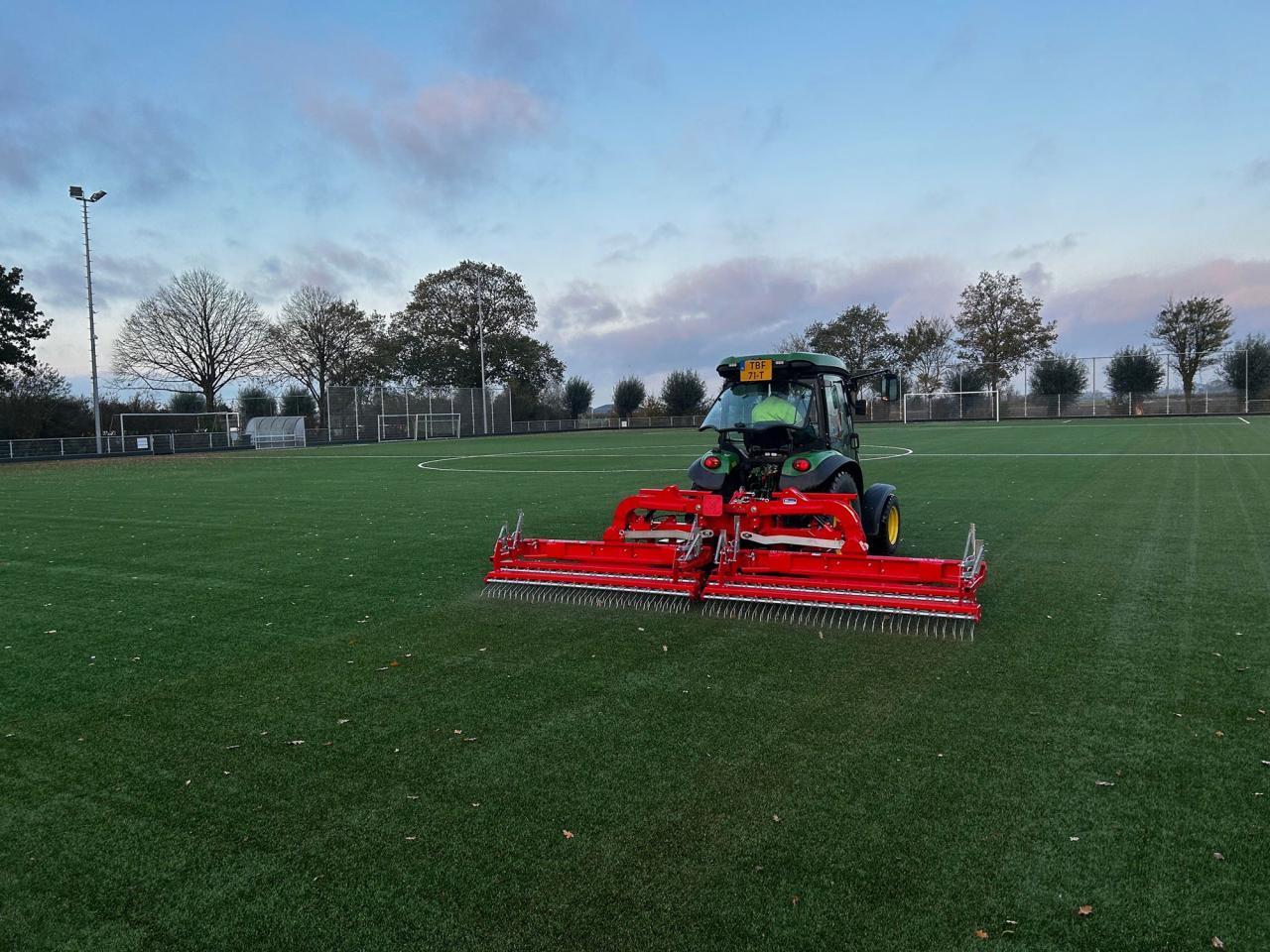 Wiedenmann Terra Rake 460 – Maximale efficiëntie in veldonderhoud