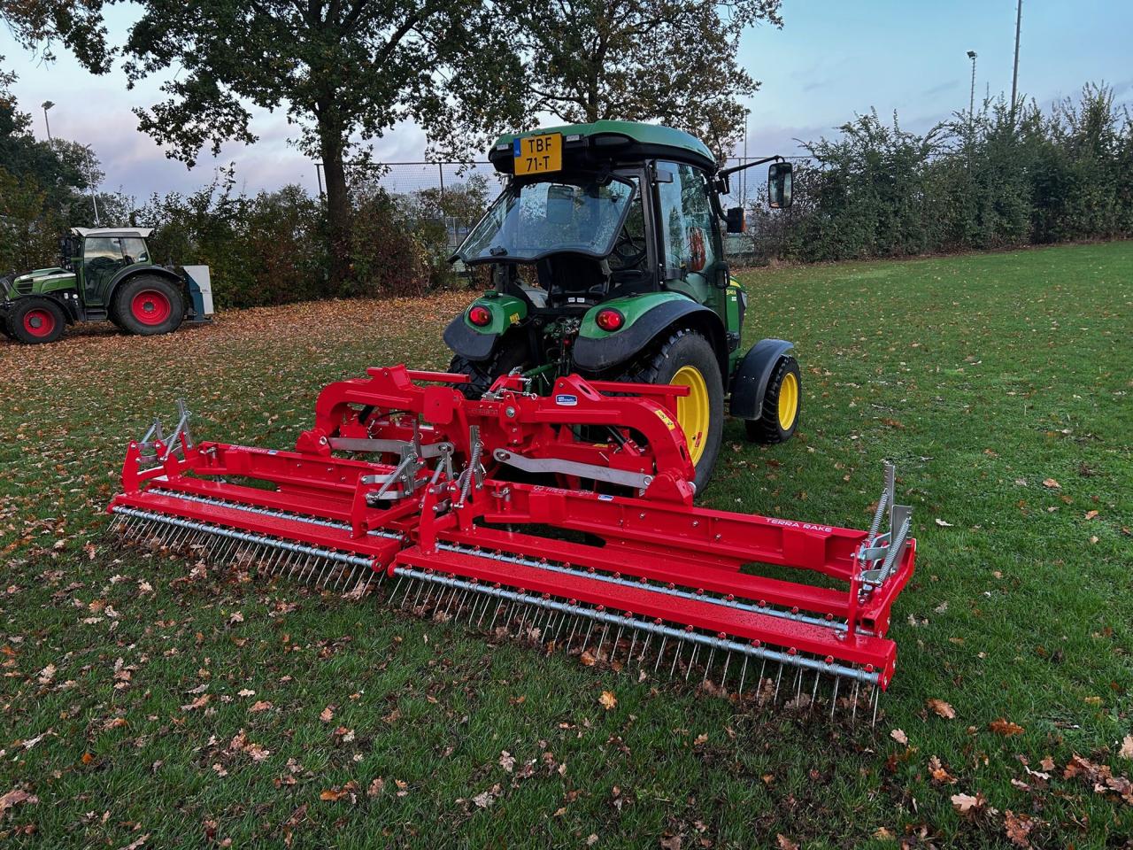Wiedenmann Terra Rake 460 – Maximale efficiëntie in veldonderhoud
